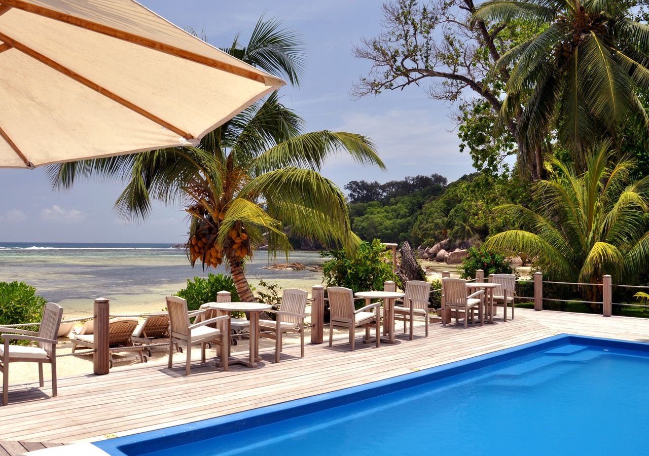 Crown Beach Hotel - Mahé Island